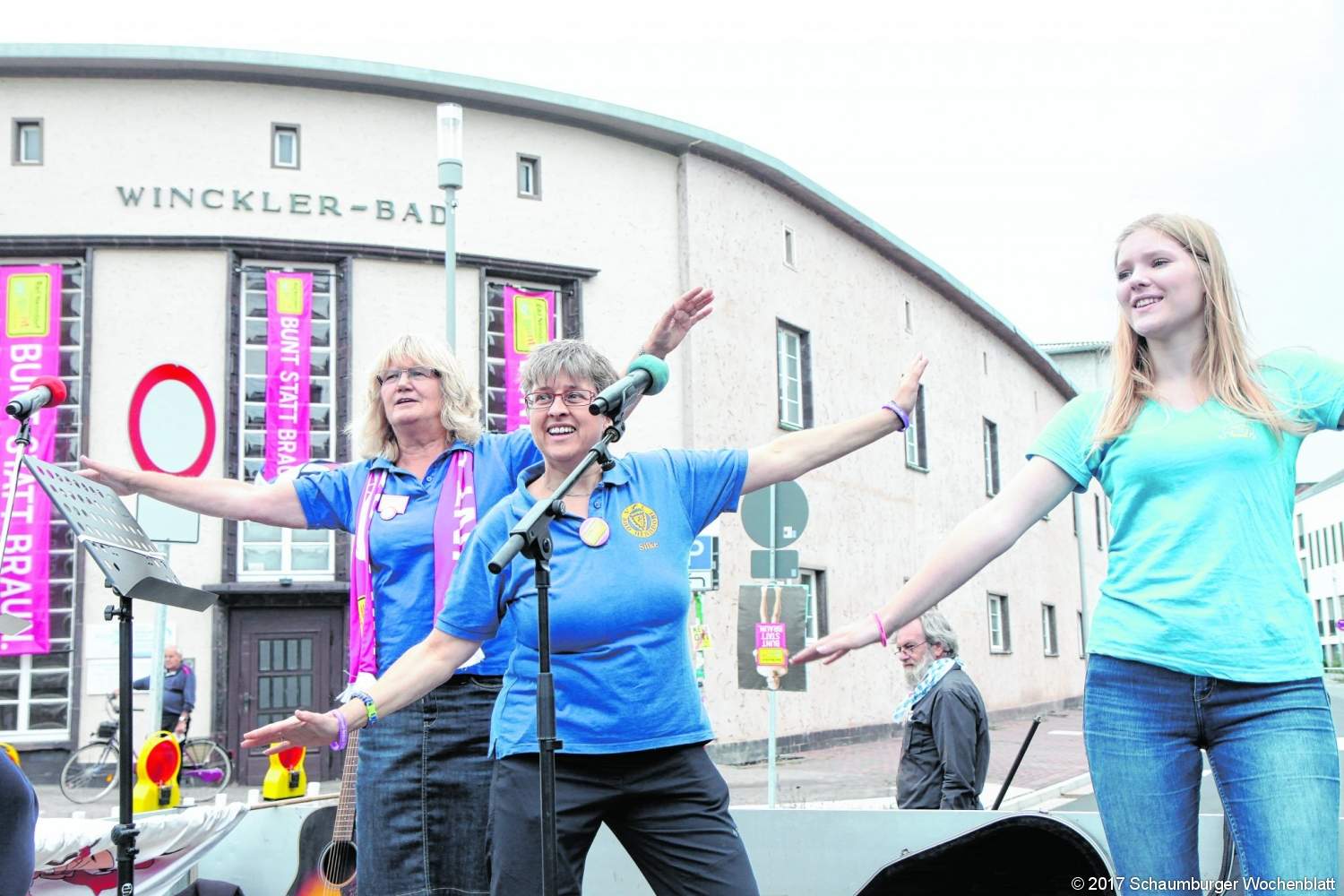 Schaumburger Wochenblatt » Der Kurort bleibt bunt - Den Widerstand ... Schaumburger Wochenblatt » Der Kurort bleibt bunt - Den Widerstand ...